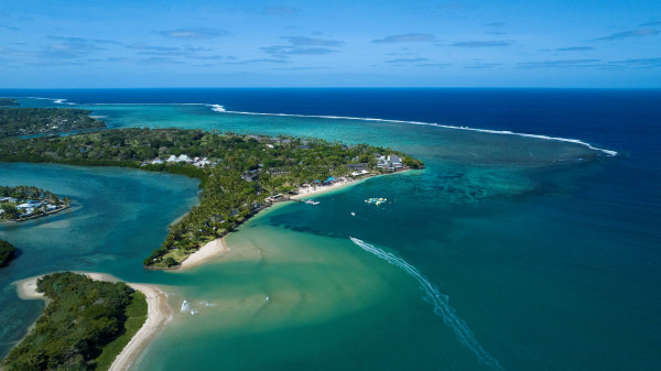 Fiji - Sunsets & Serenity: ShangriLa Yanuca